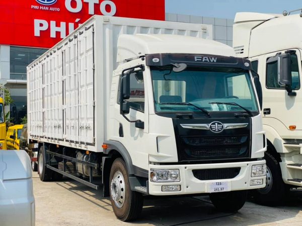 Xe tải Faw 8 tấn thùng kín container nhập khẩu chính hãng 100%